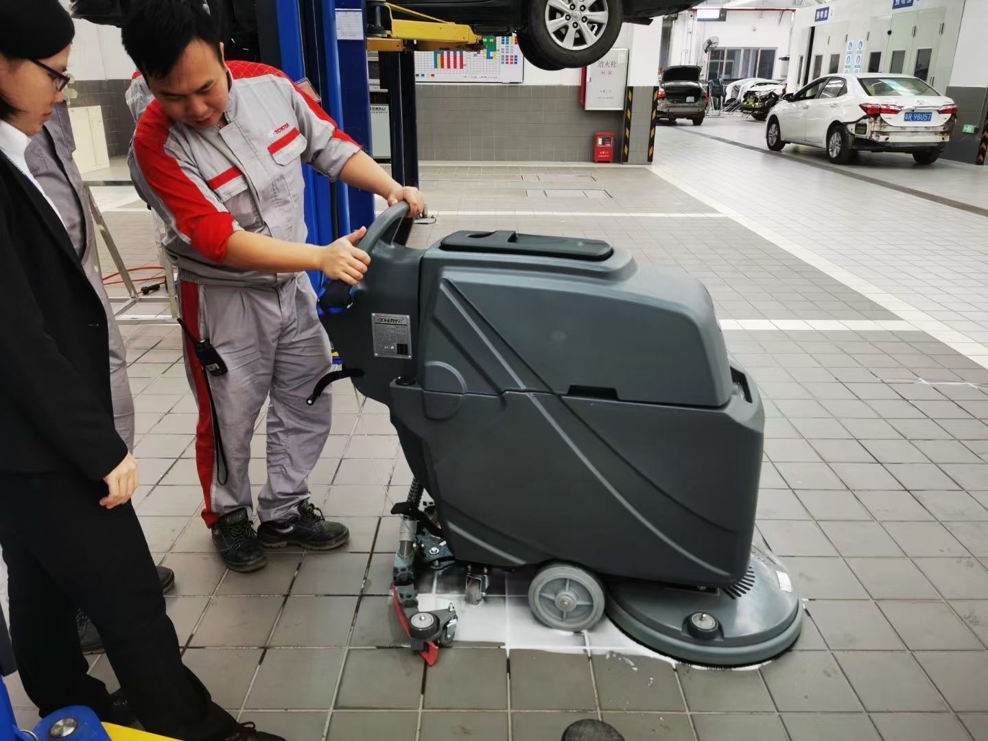 How to Maintain and Service Your Floor Scrubber Machines: A Practical ...