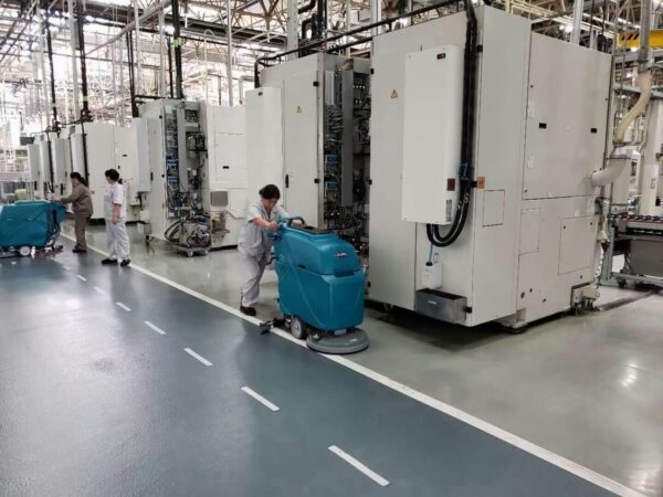 Industrial Floor Scrubber & Floor Sweeper Manufacturer | Commercial ...