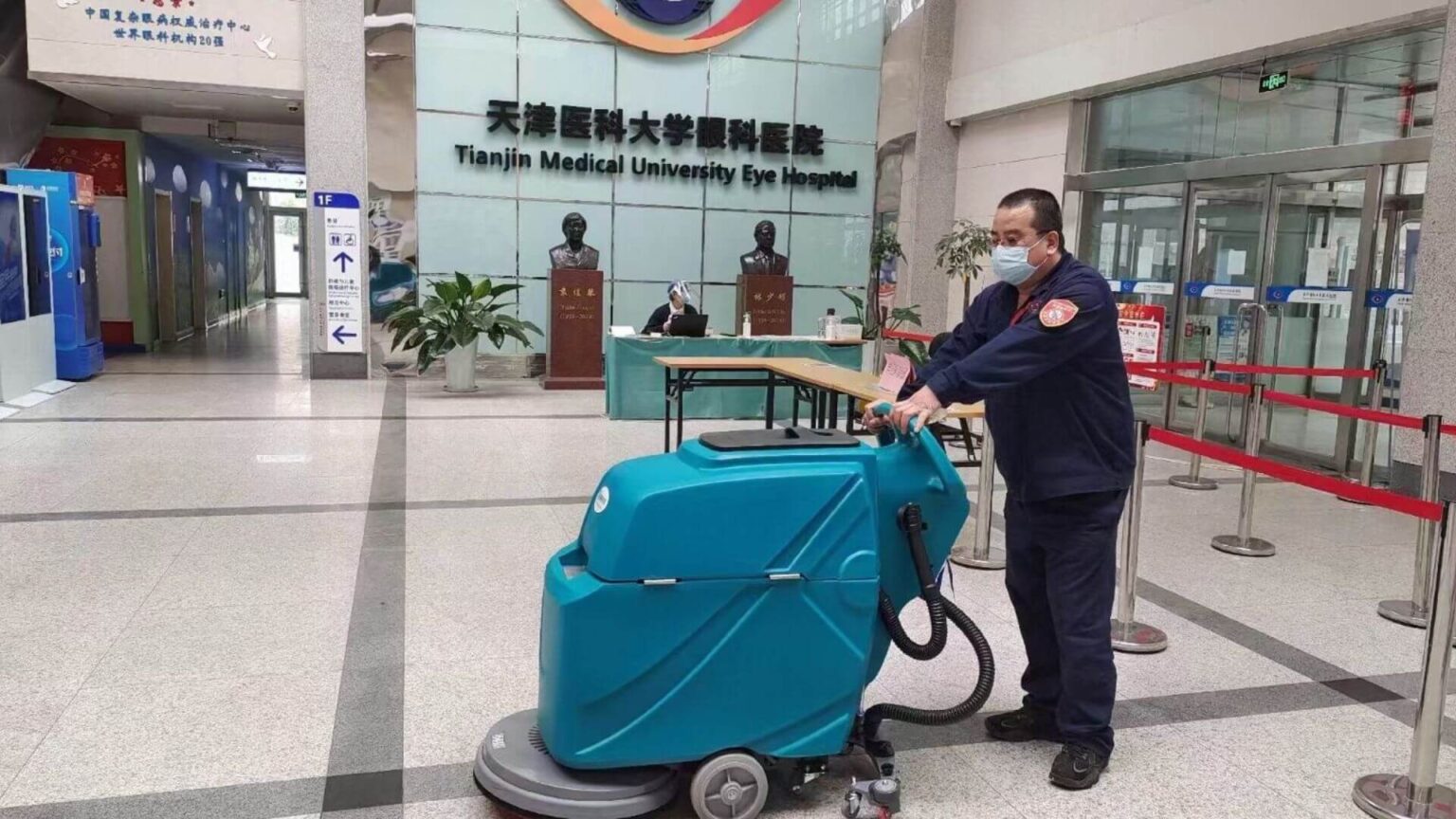 CY Ride-on Scrubber Drier | Industrial and Commercial Cleaning